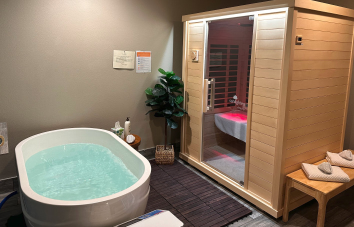 Cold Plunge - Luna Float Spa